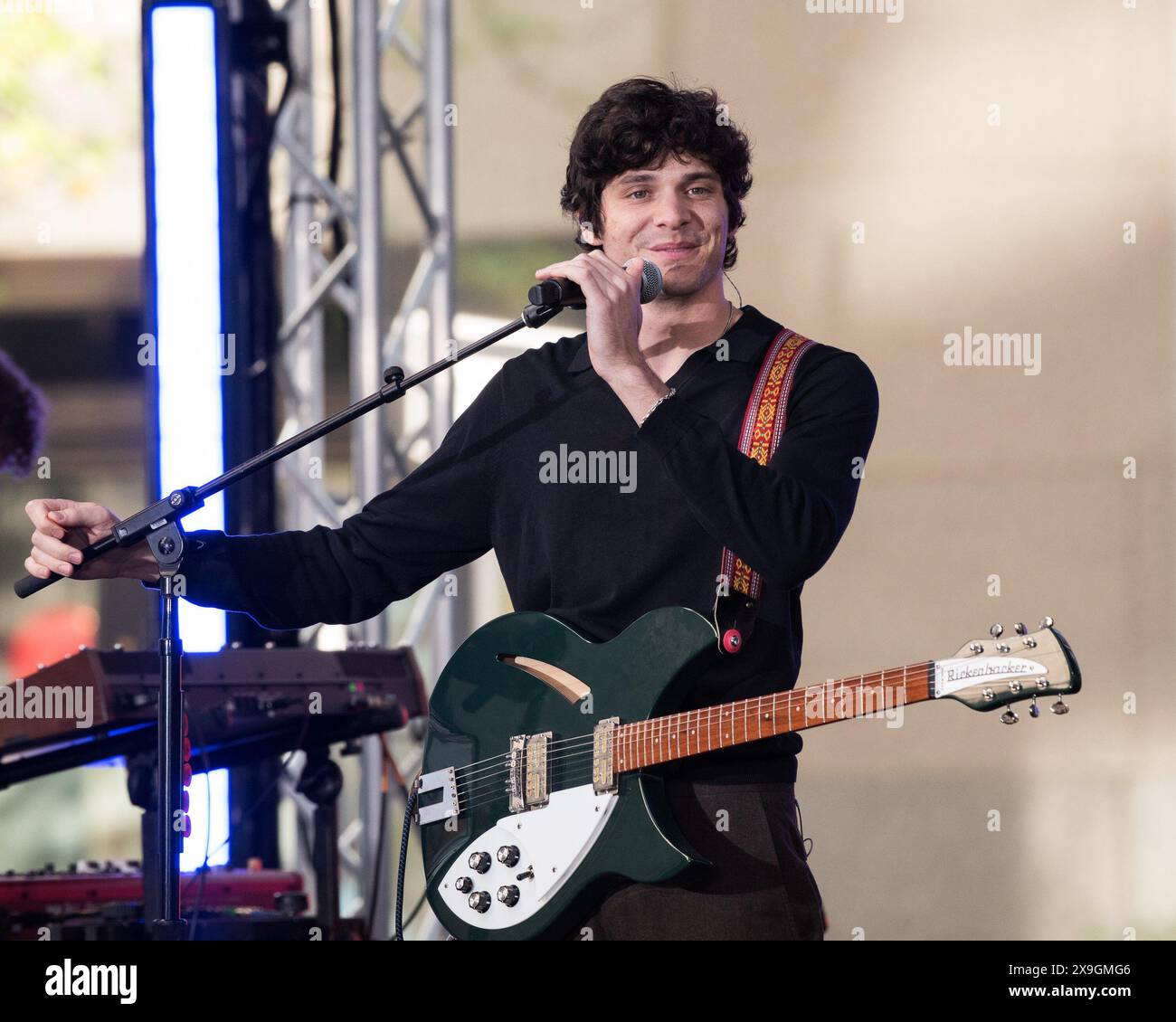 Ny. Mai 2024. Braeden Lemasters, Wallows on Stage für NBC Today Show ...