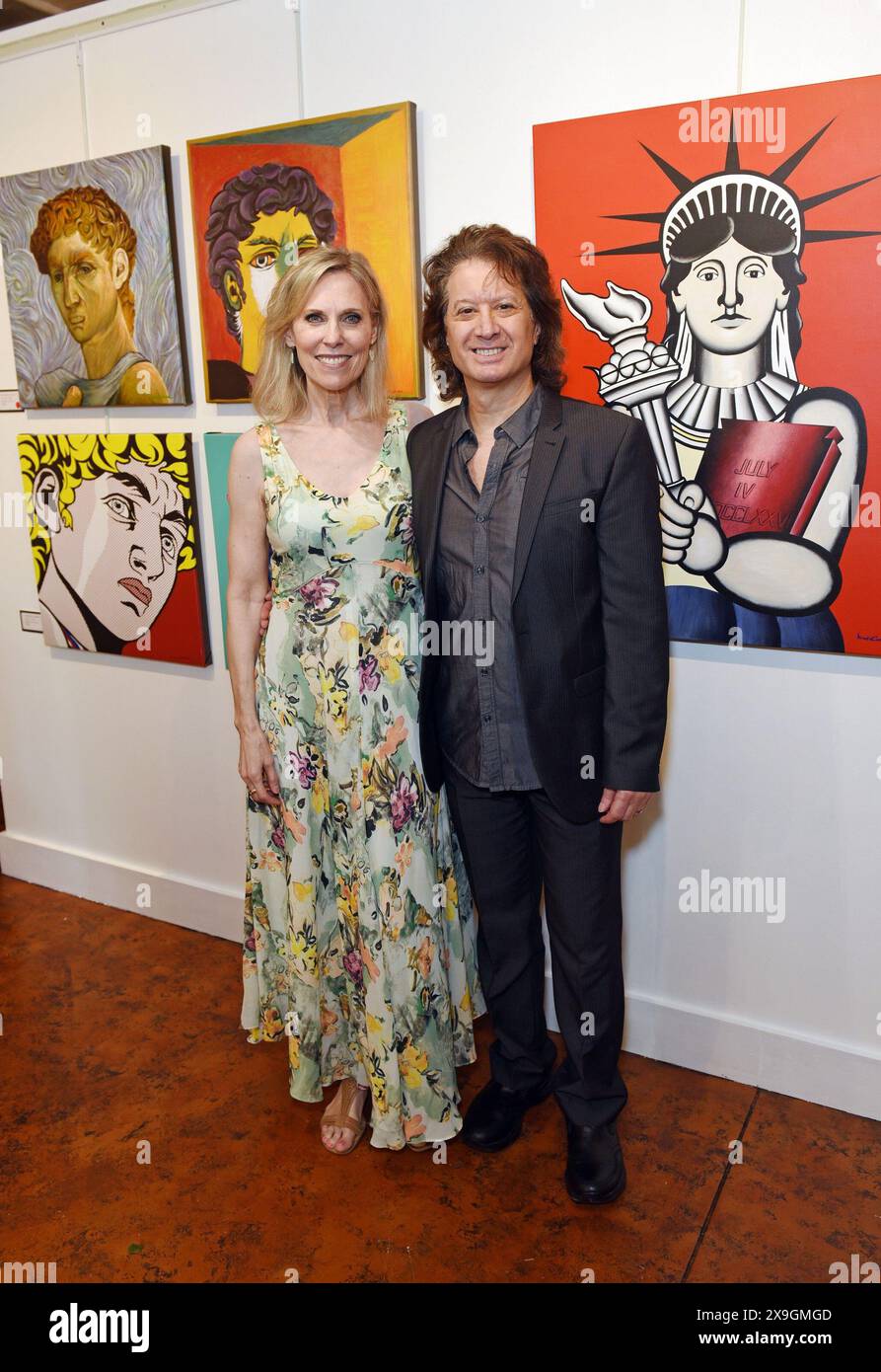 Öffner Mai 2024. Nancy Meyer, Michael Cartellone in Anwesenheit der ...