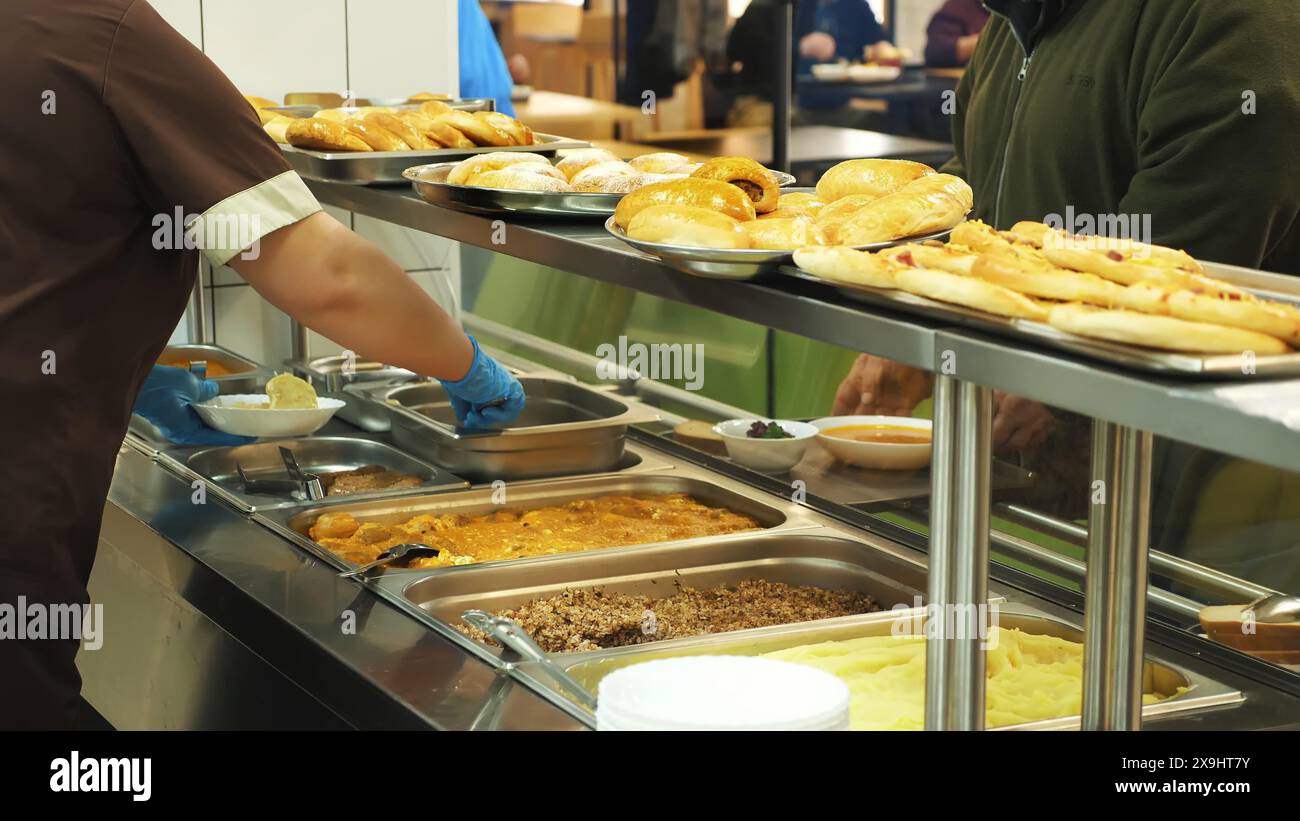 Nahaufnahme, Vorführung mit Gerichten in moderner ...