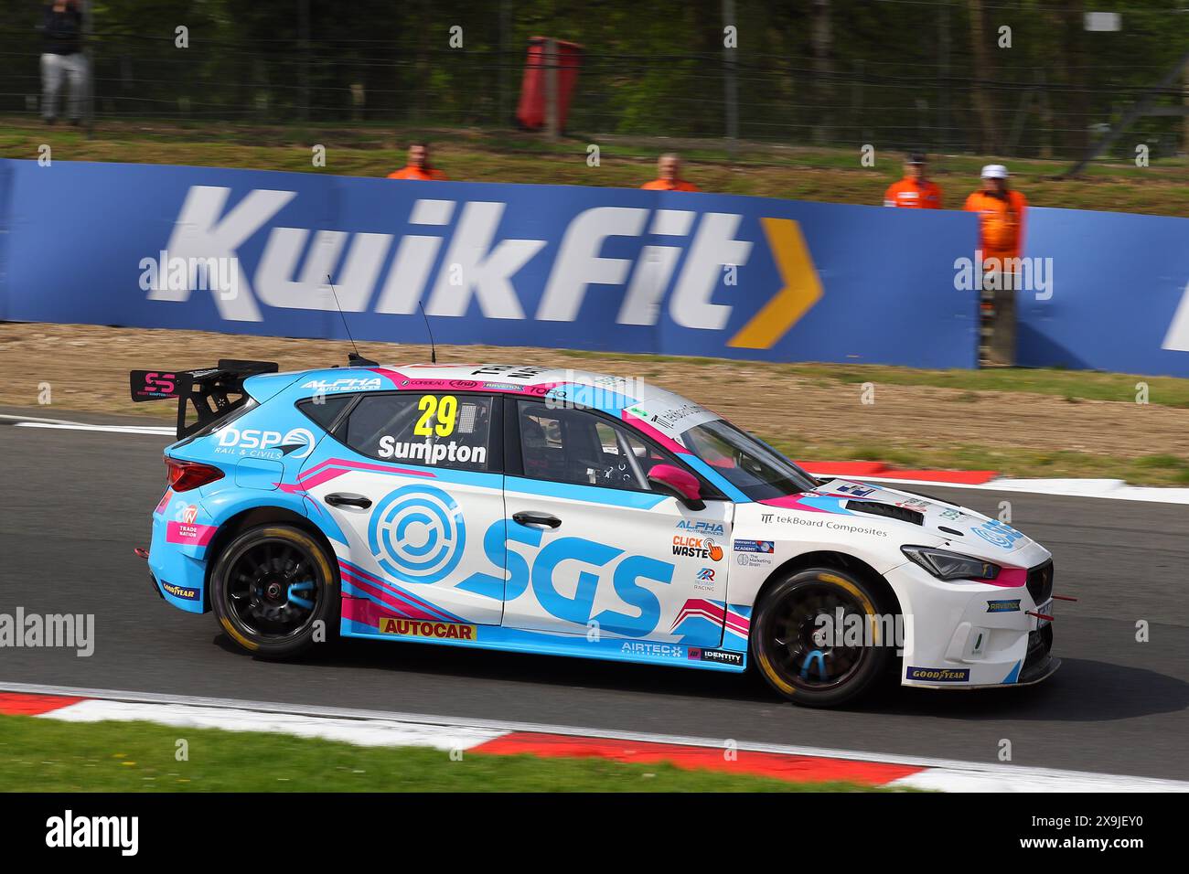 Scott Sumpton – Restart Racing – fuhr Cupra Leon Nummer 29 im Kwik Fit ...