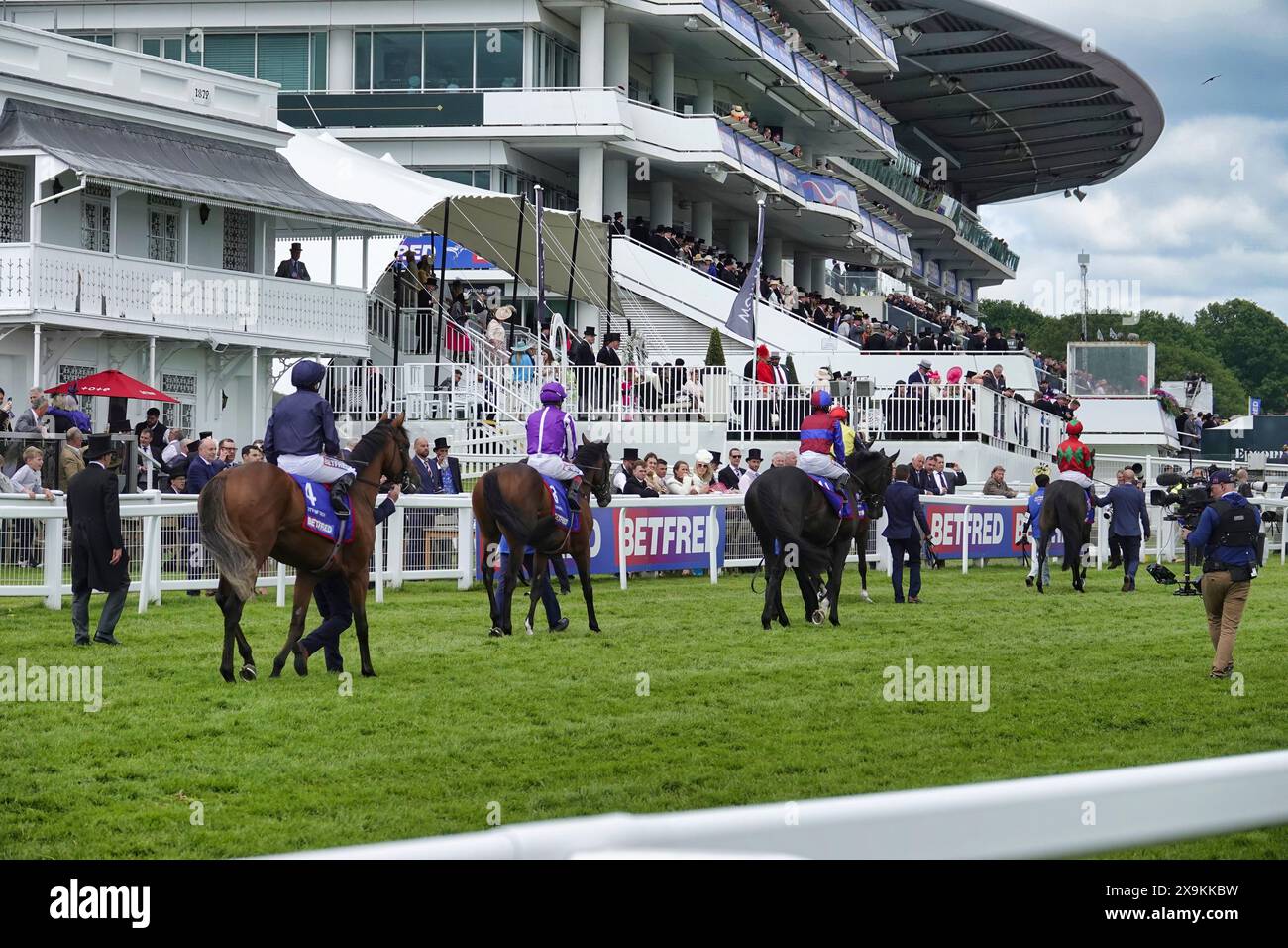 Epsom, Surrey, Großbritannien. Juni 2024. Die Aidan OÕBrien trainierten ...