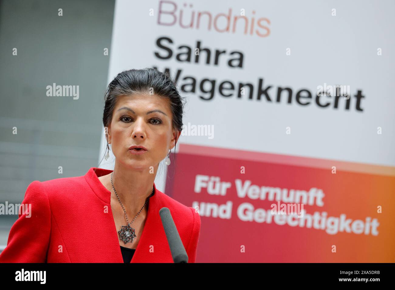 Sahra Wagenknecht , Deutschland, Berlin, Reichstag, Pressekonferenz ...