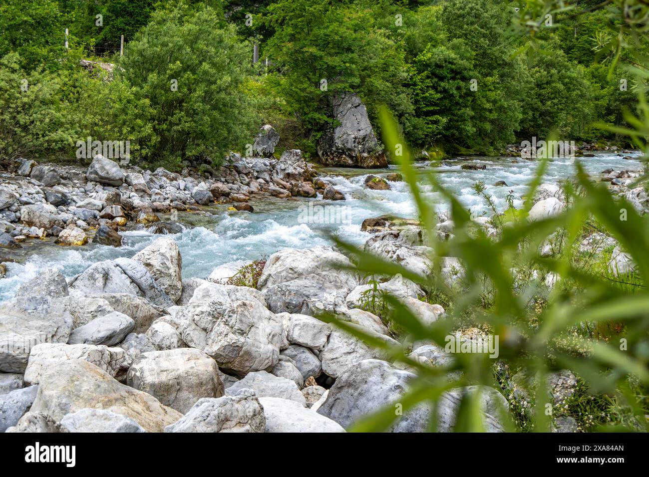 Strom oder strom -Fotos und -Bildmaterial in hoher Auflösung – Alamy