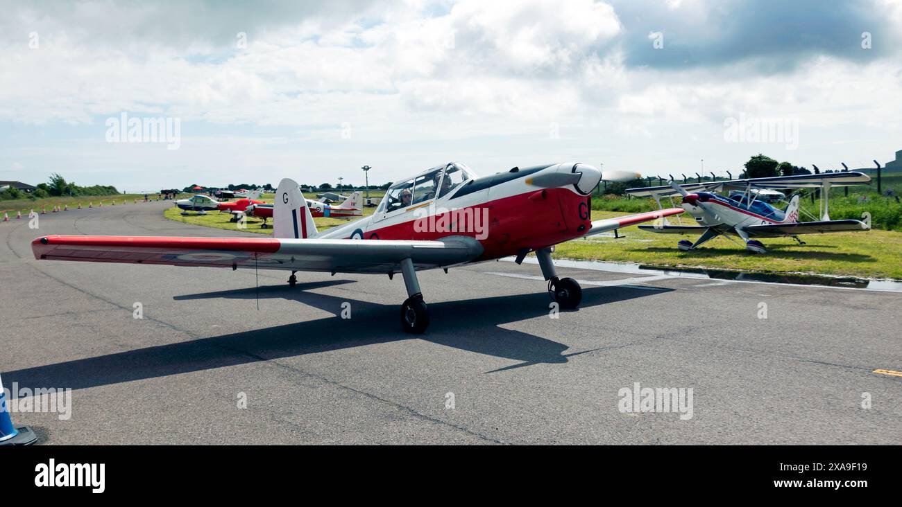 145 ps 108 kw de havilland gipsy major 8 motor -Fotos und -Bildmaterial ...