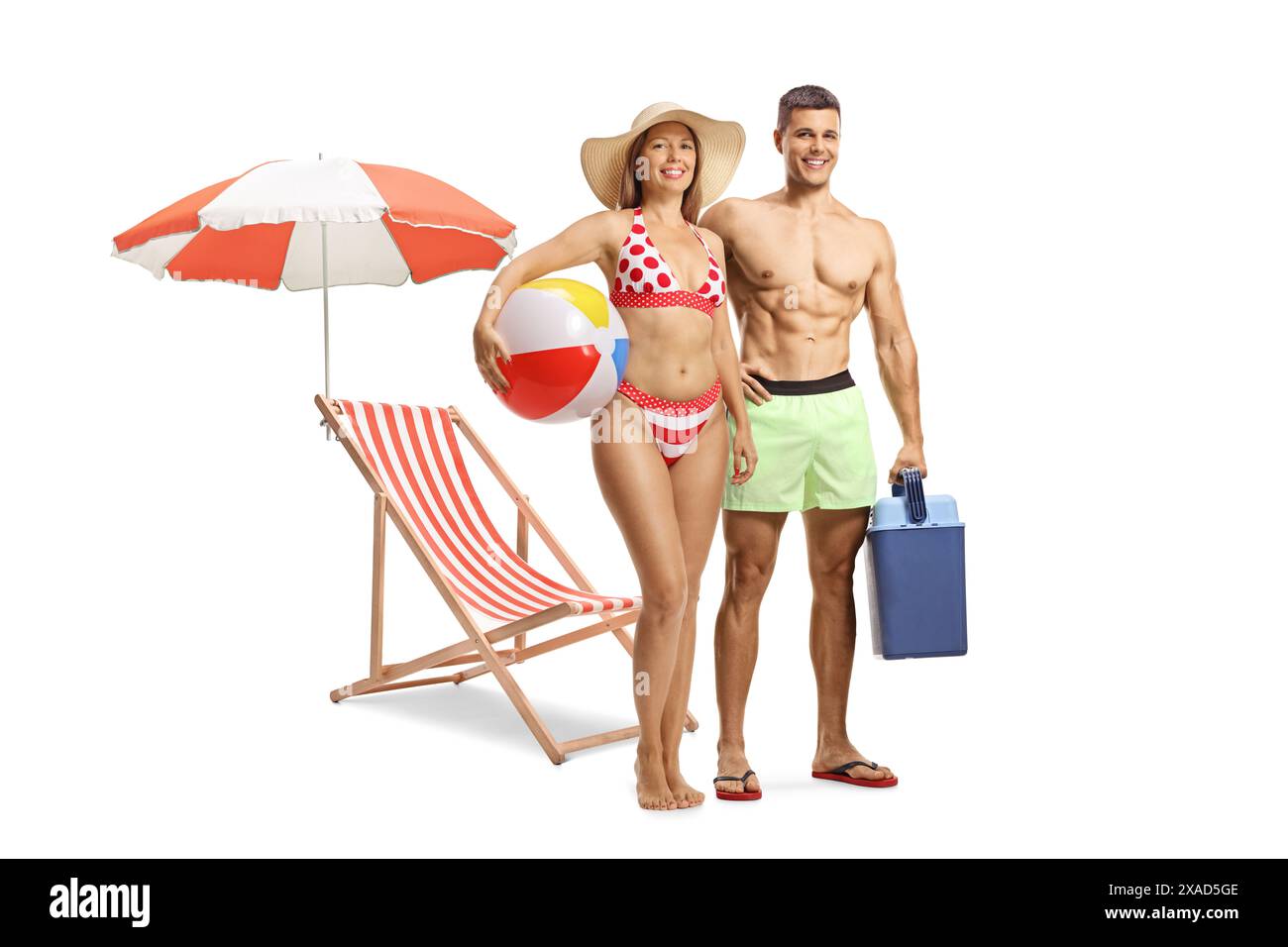 Junge frau im bikini steht am strand Ausgeschnittene Stockfotos und -bilder - Alamy