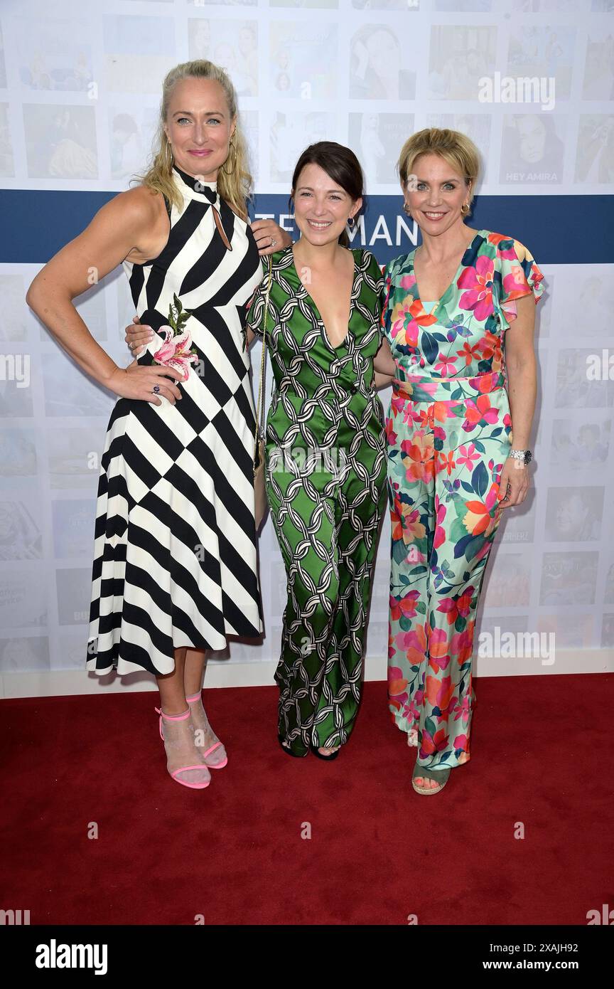 Eva Mona Rodekirchen, Iris Mareike Steen und Gisa Zach bei der ...