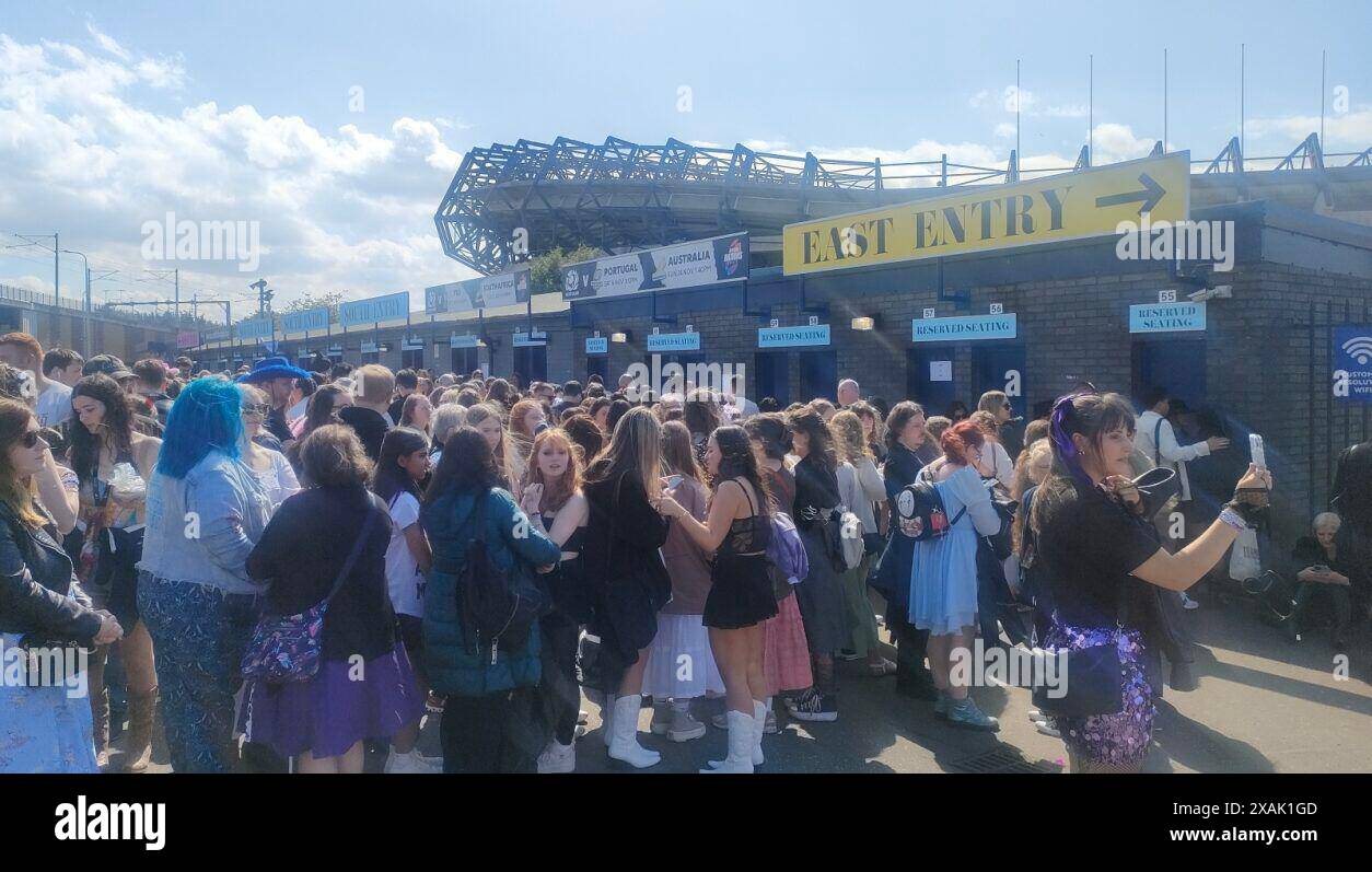 Eras tour edinburgh erste nacht -Fotos und -Bildmaterial in hoher ...