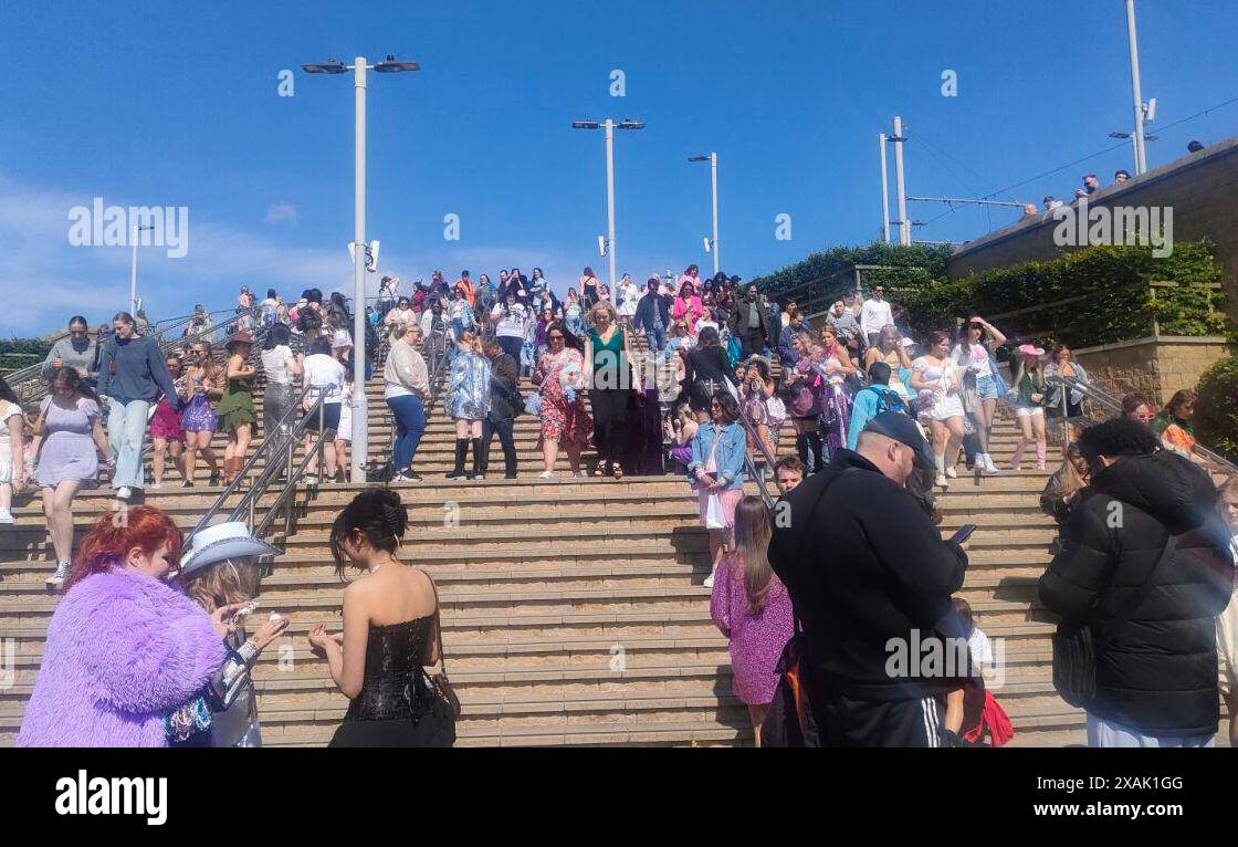 Eras tour edinburgh erste nacht -Fotos und -Bildmaterial in hoher ...