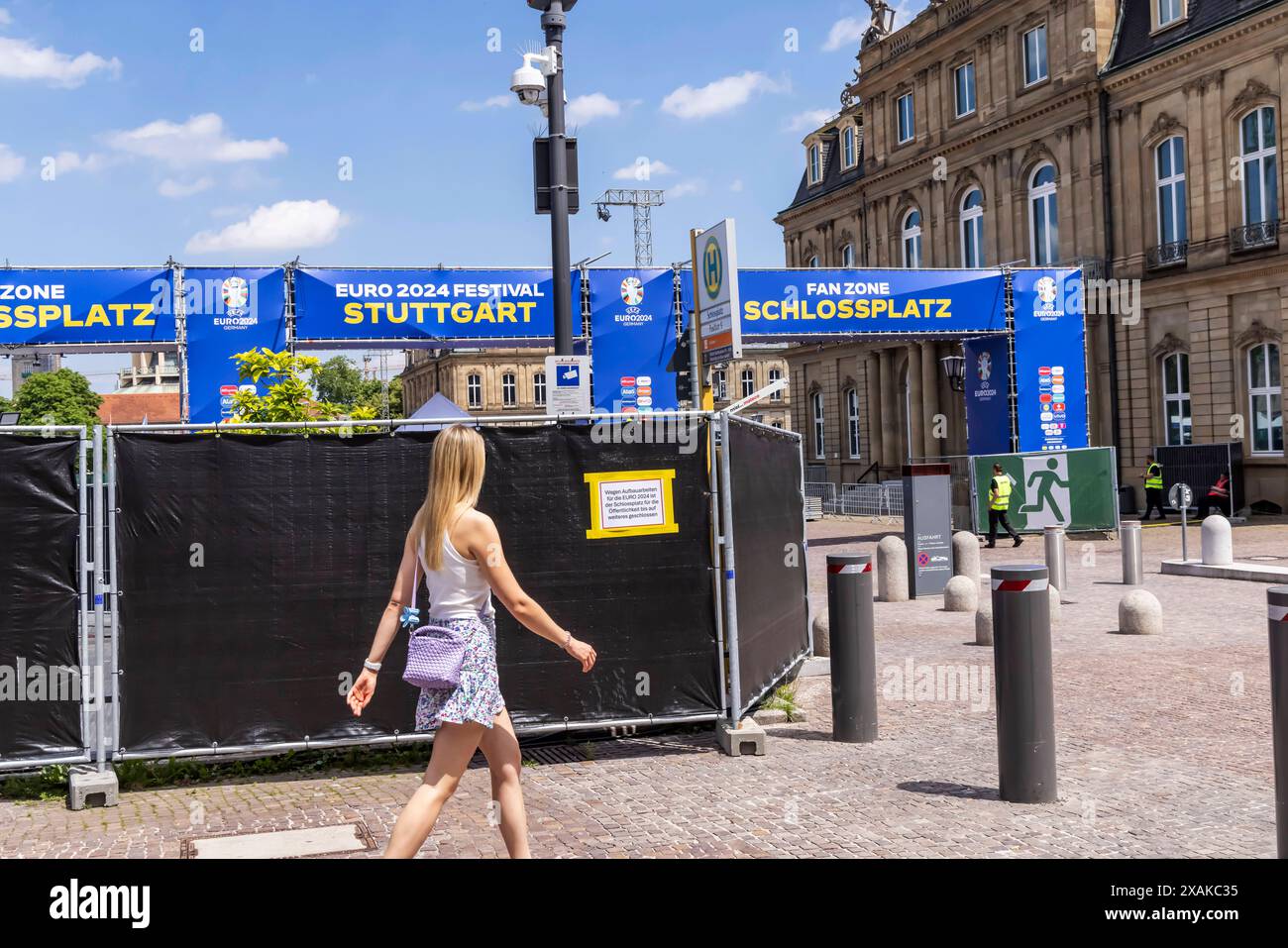 In Stuttgart steigt das Fußballfieber. In der Innenstadt werden die ...