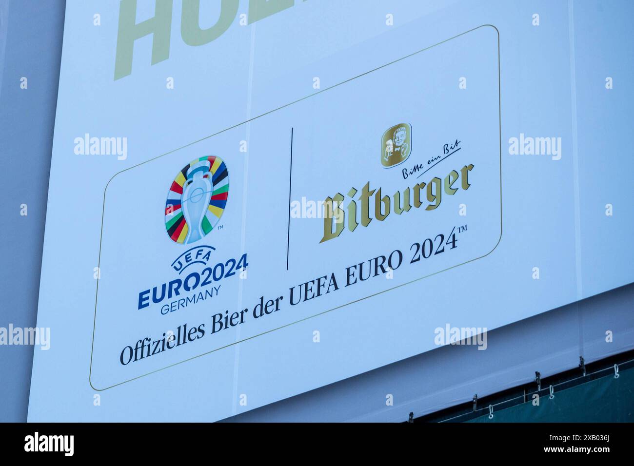 EURO 2024 in Köln, stilisierte Schilder in der Stadt 09.06.2024 Werbung ...