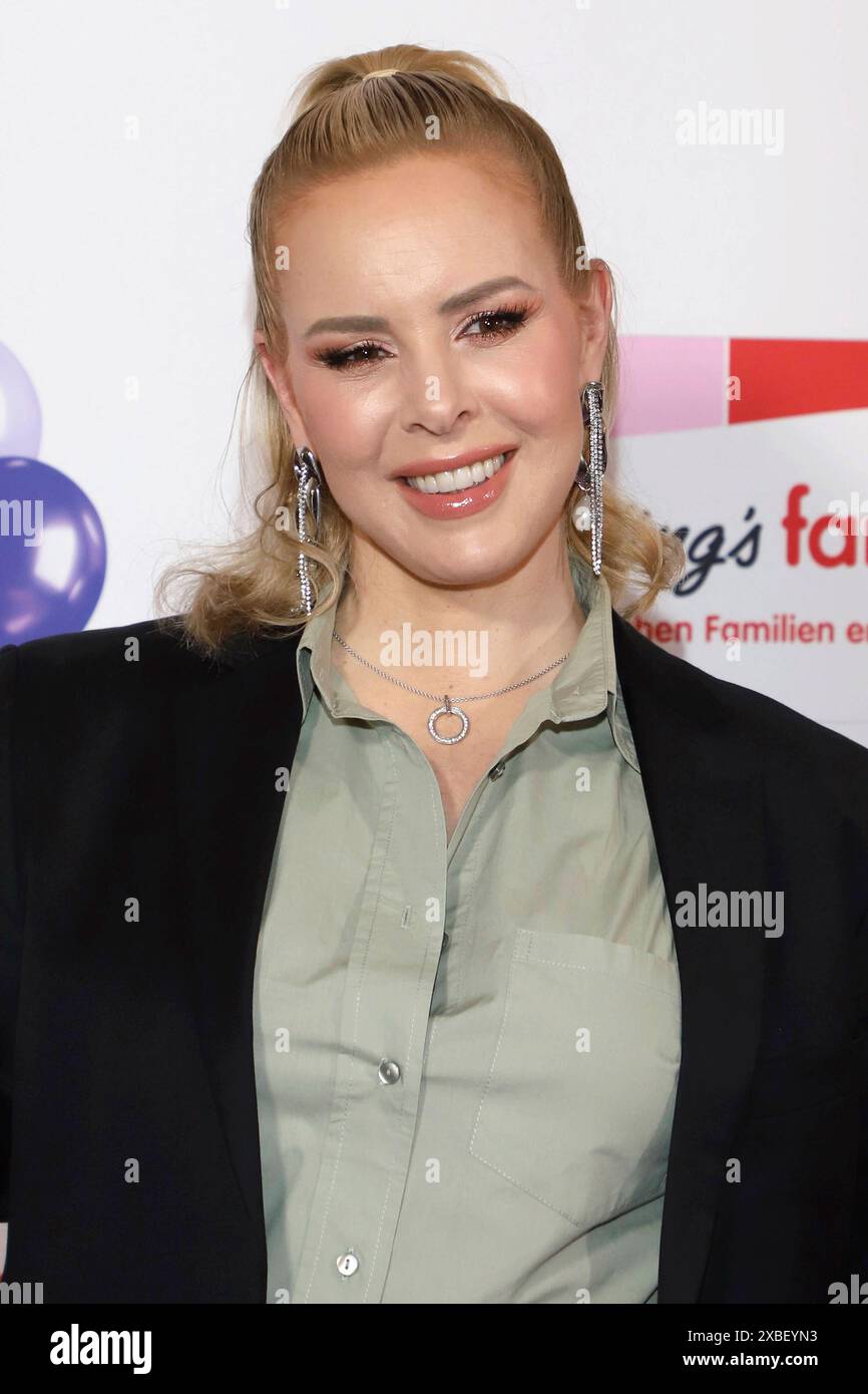 Isabel Edvardsson bei der Ernsting's Family Fashion Show 2024 im Hotel ...