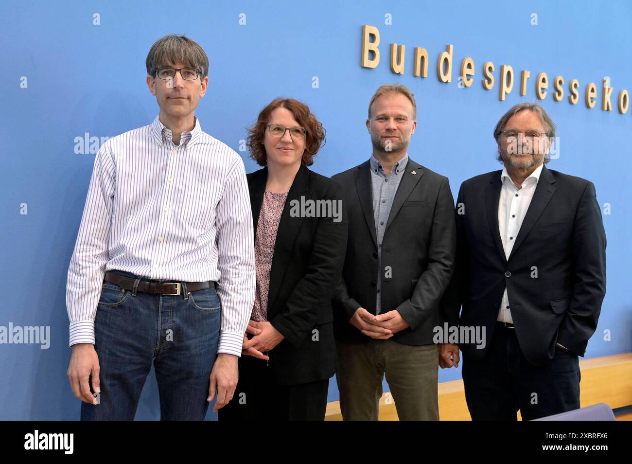 Claudio Jax, Alexandra Hoorn, Benny Folkmann und Michael Groß bei der ...