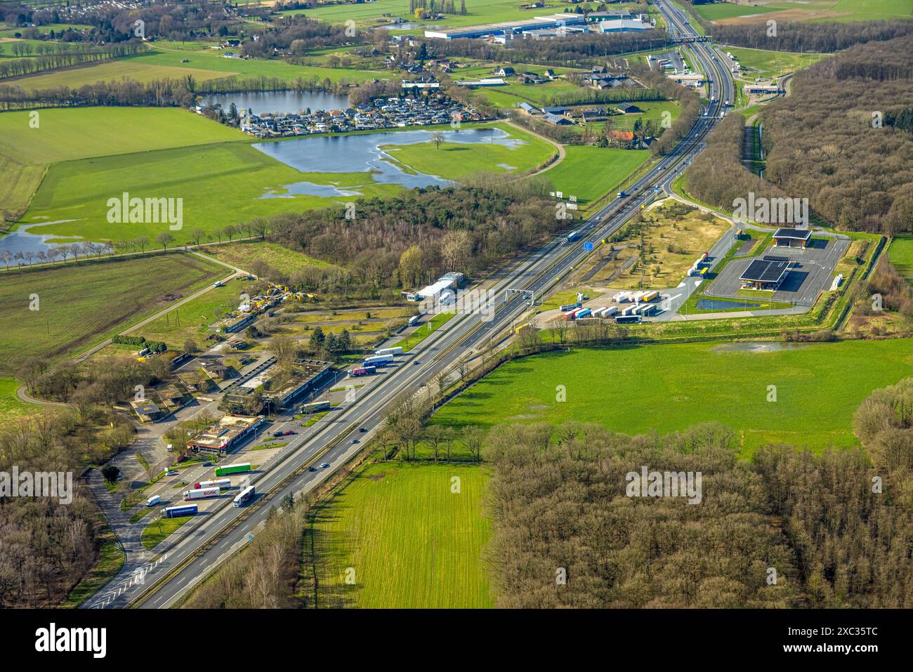 Autobahn a12 -Fotos und -Bildmaterial in hoher Auflösung – Alamy