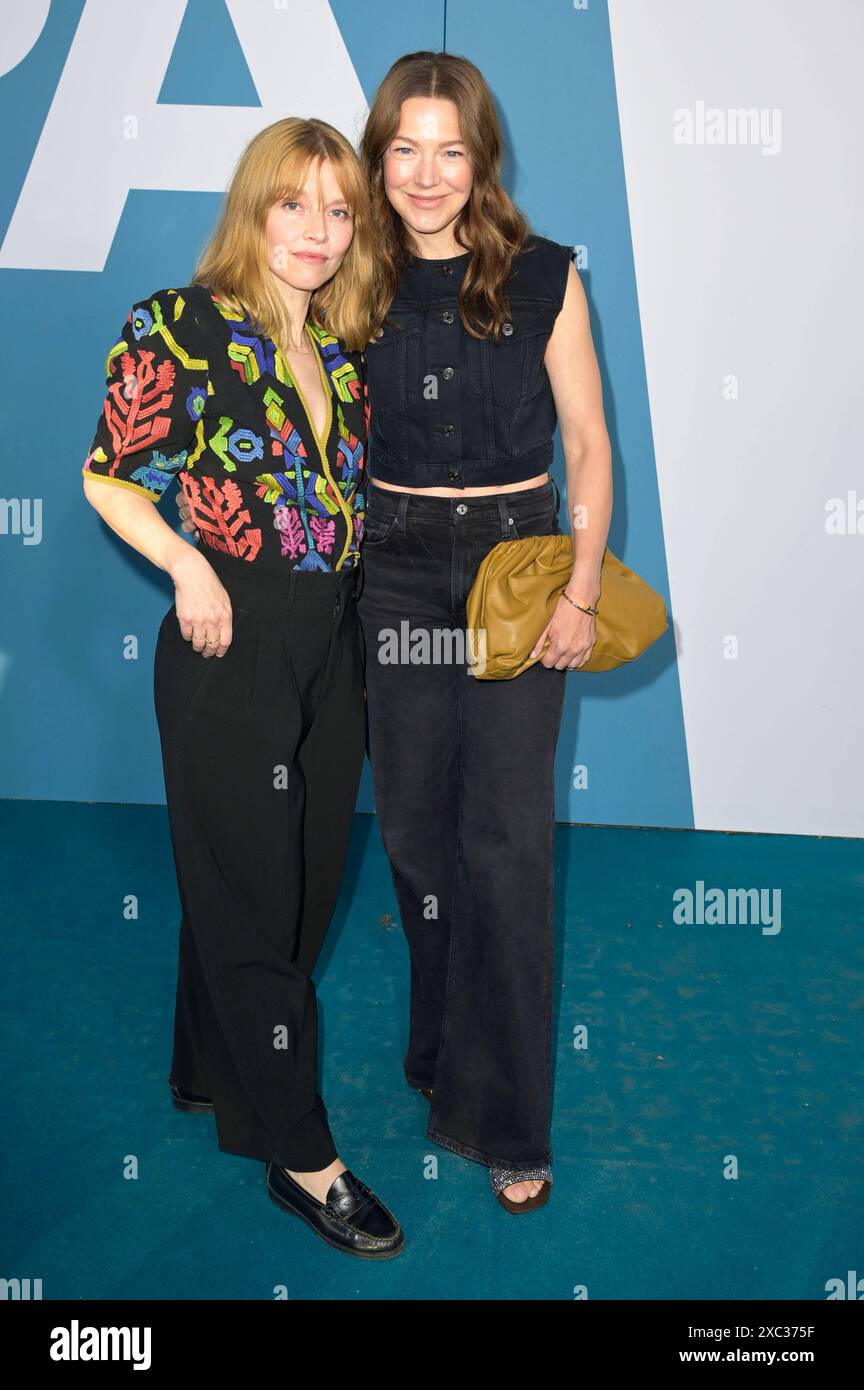 Karoline Schuch und Hannah Herzsprung beim fest der Produktionsallianz ...