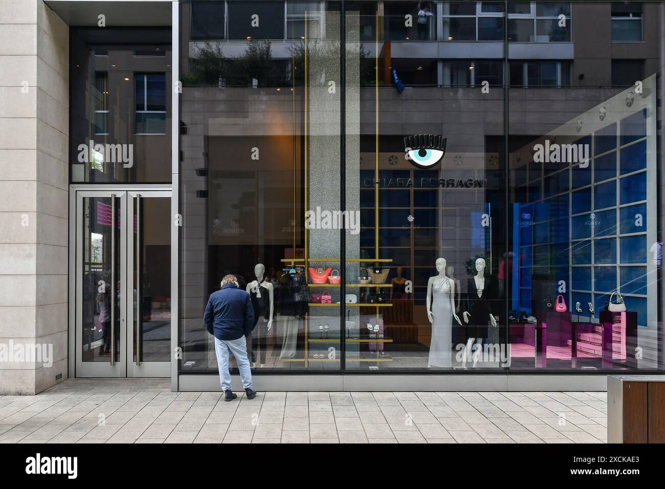 Chiara ferragni zeichen -Fotos und -Bildmaterial in hoher Auflösung – Alamy