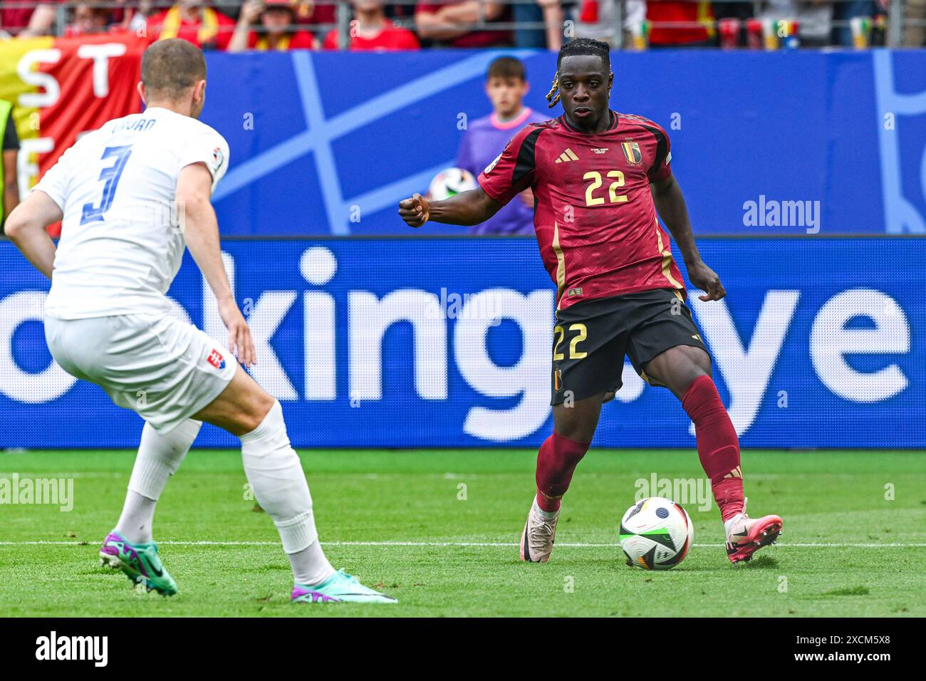 Jeremy Doku (22) aus Belgien während eines Fußballspiels zwischen den ...