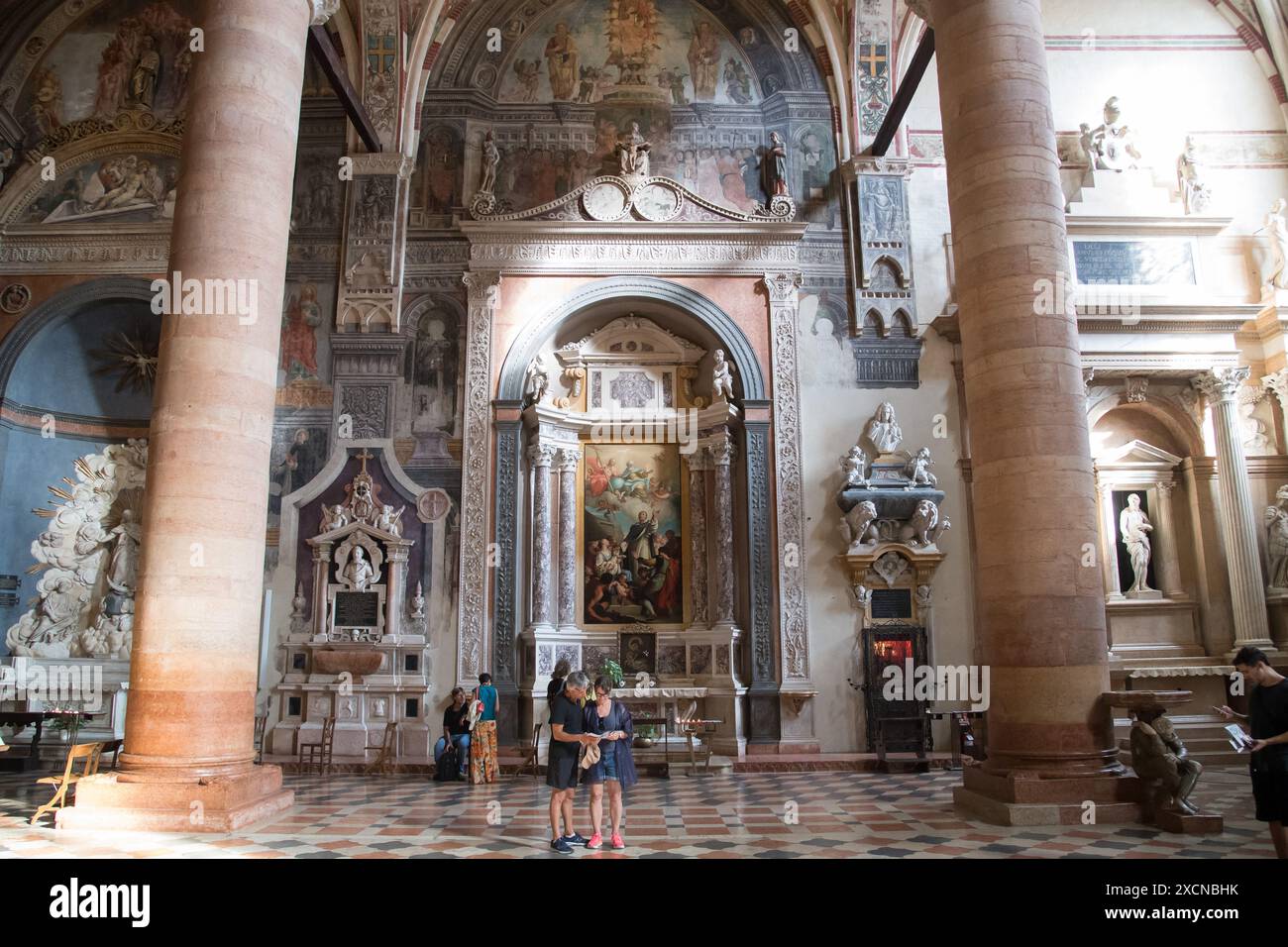 Der hl. Vincent Ferrari erweckt ein Kindergemälde von Pietro Rotari aus ...
