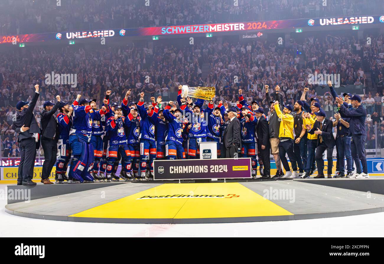Zürich, Schweiz, 30. April 2024: Die ZSC Lions sind Schweizer Meister der Eishockeysaison 2023/ ...