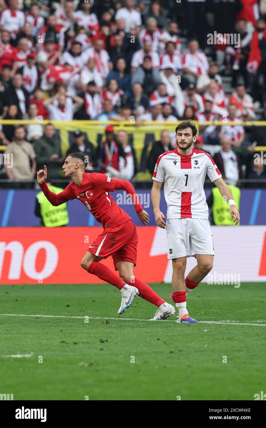 Dortmund. Juni 2024. Mert Muldur (L) von T¨¹rkiye feiert das Tor beim ...