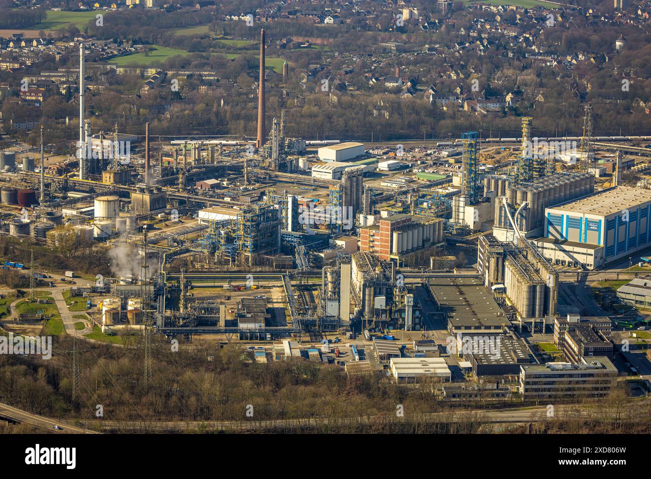 Bp ruhr oel ölraffinerie -Fotos und -Bildmaterial in hoher Auflösung ...
