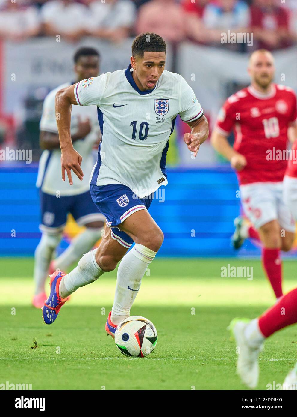 Jude Bellingham, eng 10 im Gruppenspiel C ENGLAND - DÄNEMARK 1-1 der ...
