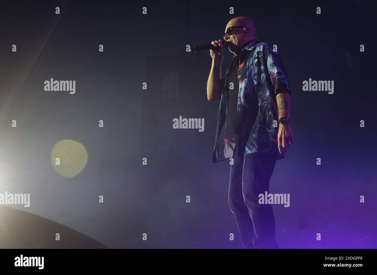 Der italienische Sänger Max Pezzali trat während seiner „Max Forever ...