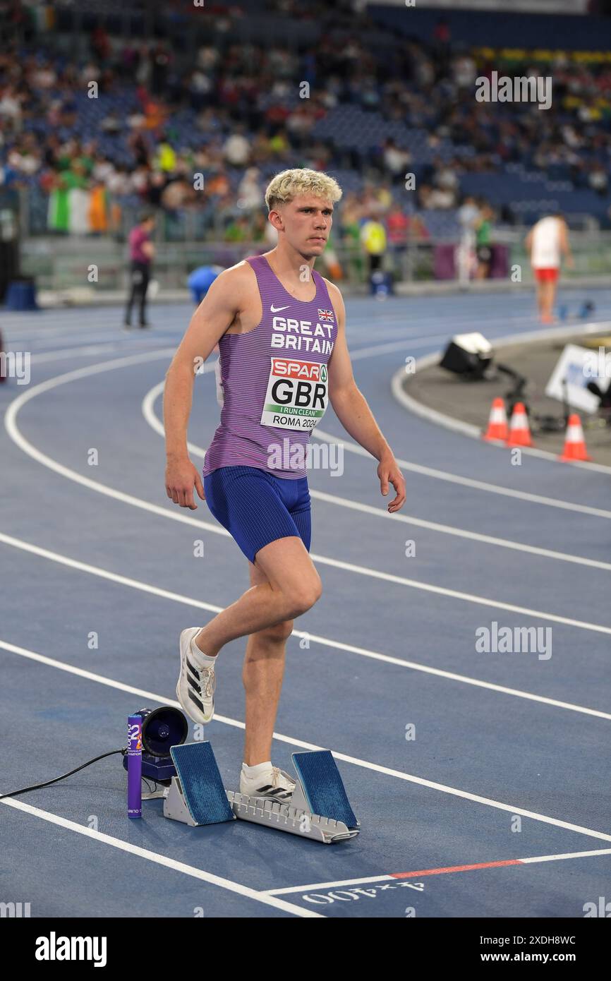 Charlie Carvell trat am 7. Juni 2024 im gemischten Staffelfinale der ...