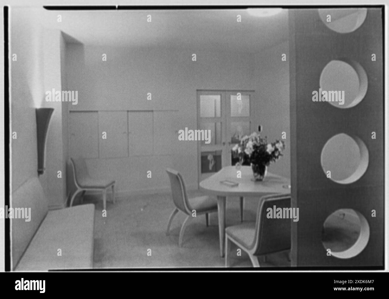 Northam Warren Corp., 50 E. 57th St., New York City. Verkaufsraum, bis ...