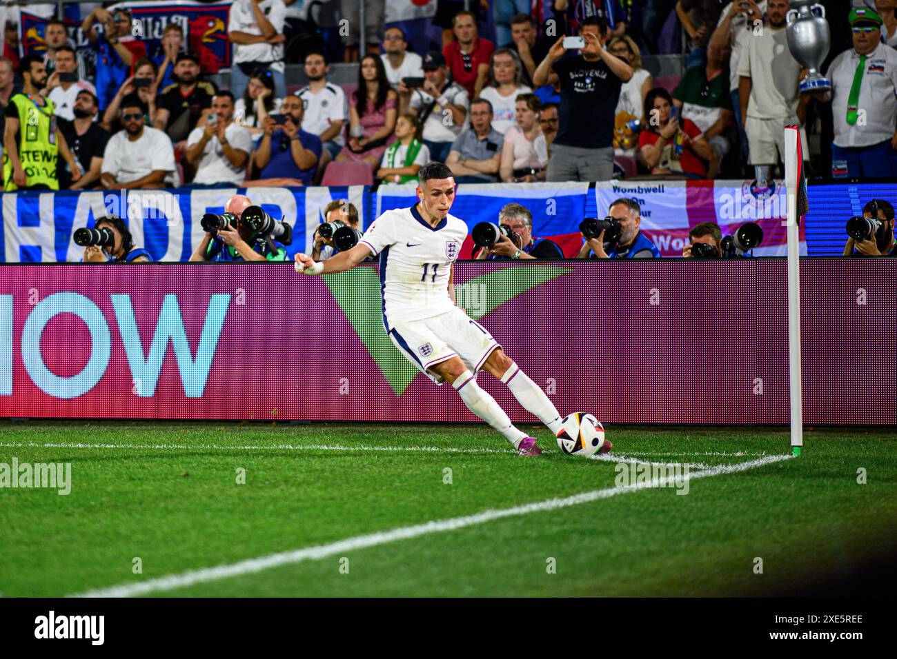 KÖLN, DEUTSCHLAND - 25. JUNI 2024: Phil Foden, das Fußballspiel der ...