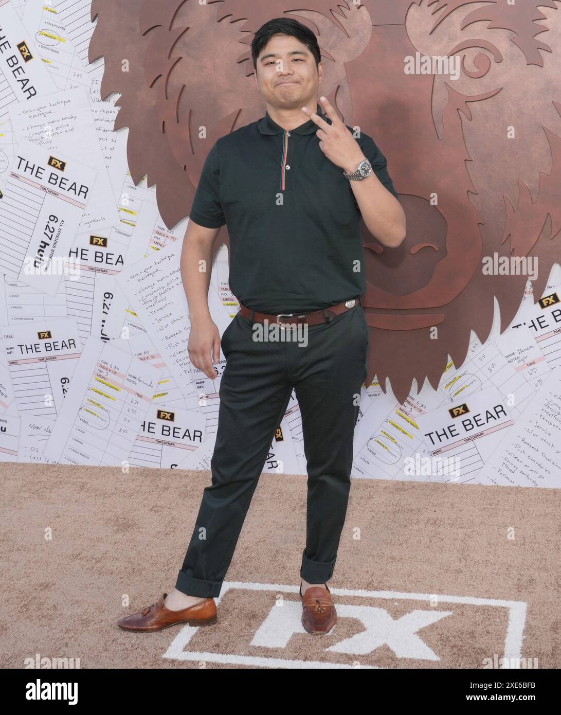 Andrew Lopez kommt bei der Premiere der FX THE BEAR Staffel 3 in Los ...