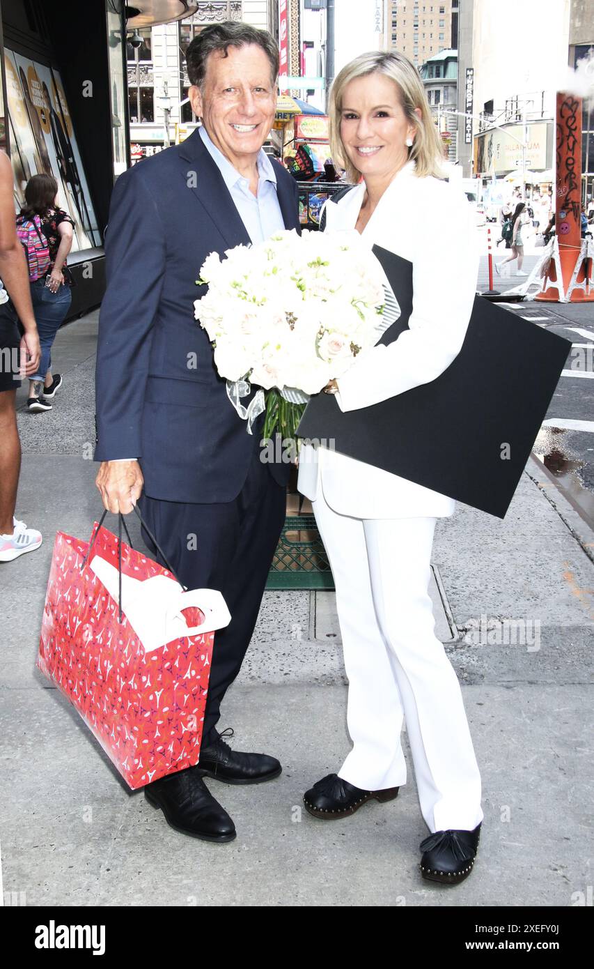 27. Juni 2024 Tom Warner, Dr. Jennifer Aston letzter Tag bei GMA3, als ...