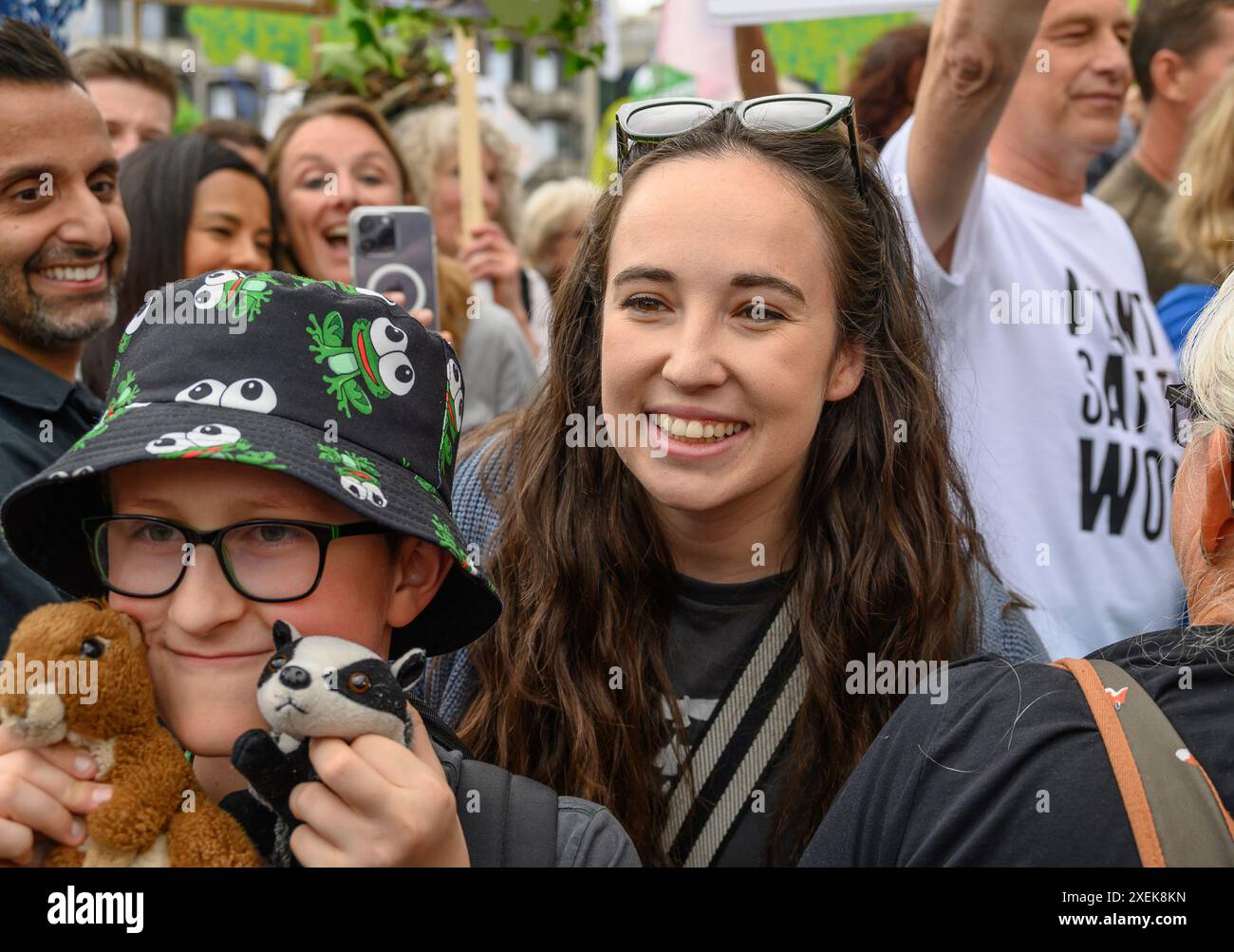 Megan McCubbin - TV Nature Moderator - posiert für ein Foto im Restore ...