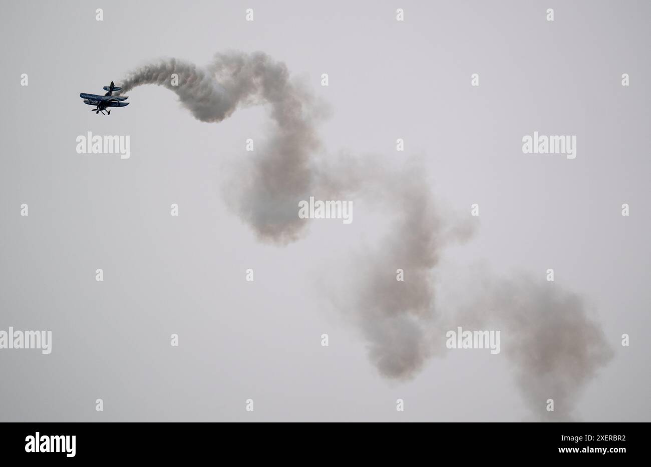 Richard Goodwin Air Display tritt während des Scarborough Armed Forces ...