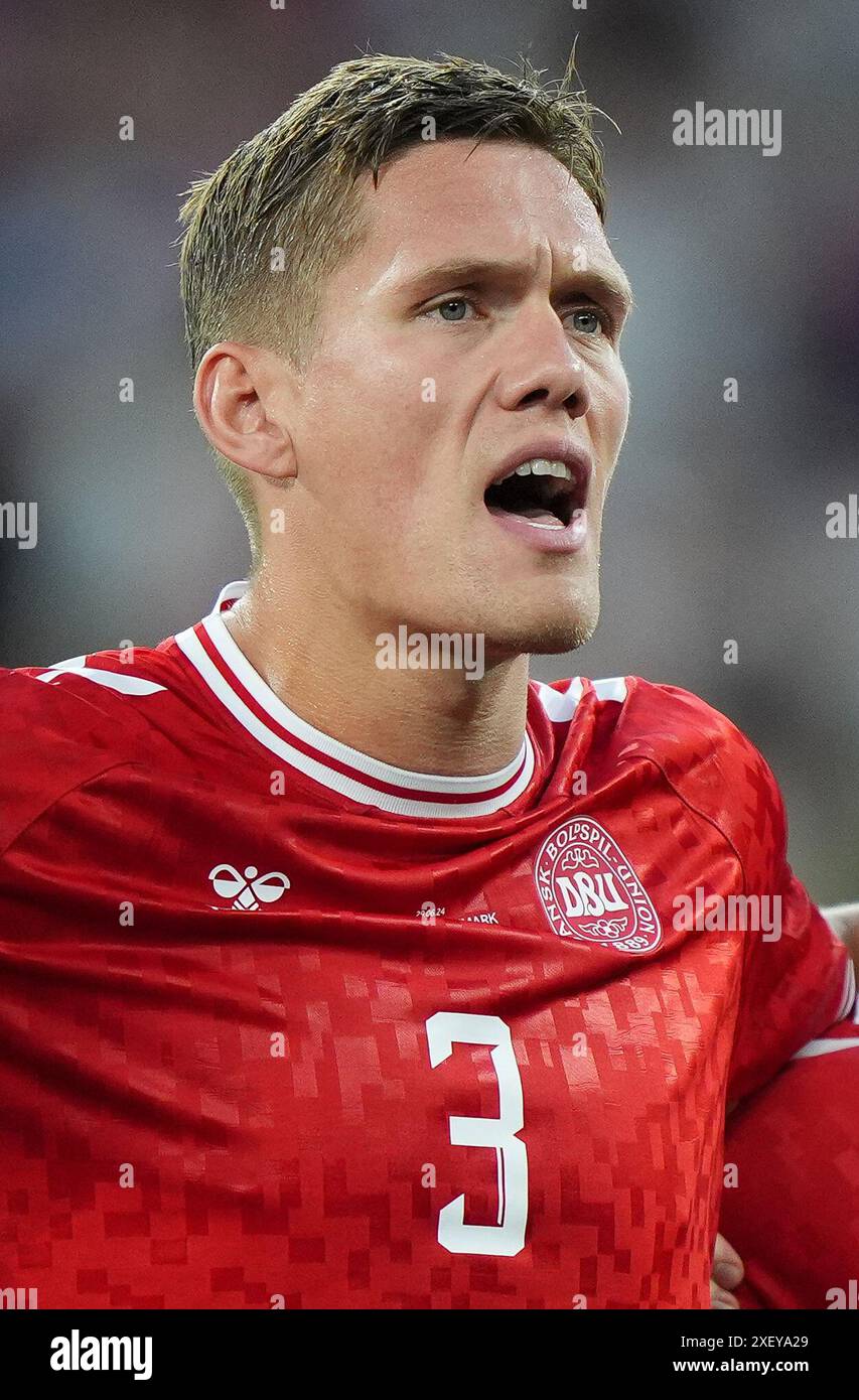 Jannik Vestergaard aus Dänemark beim Achtelfinale der UEFA Euro 2024 im ...