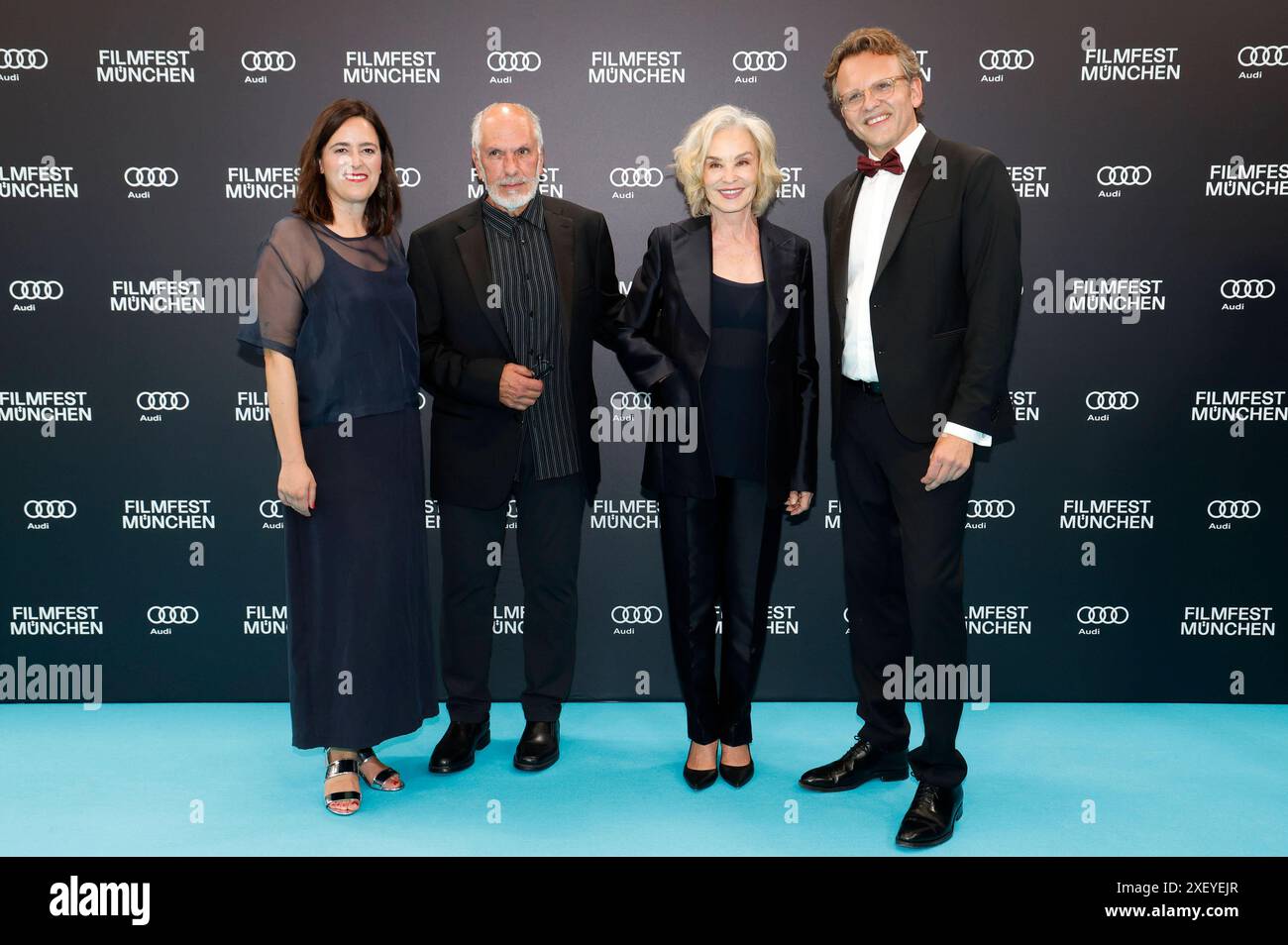 Julia Weigl, Michael Cristofer, Jessica lange und Christoph Gröner bei ...