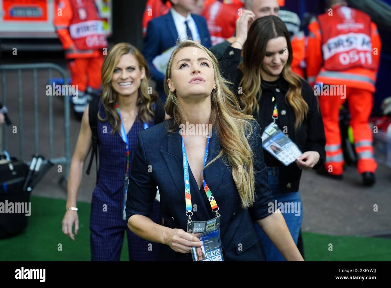 Moderatorin Laura Woods vor der UEFA Euro 2024, Achtelfinale in der ...