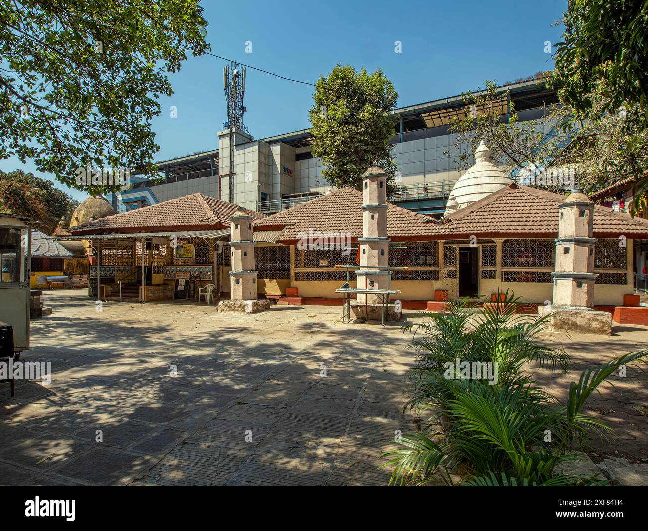 Mumbai monorail -Fotos und -Bildmaterial in hoher Auflösung – Alamy