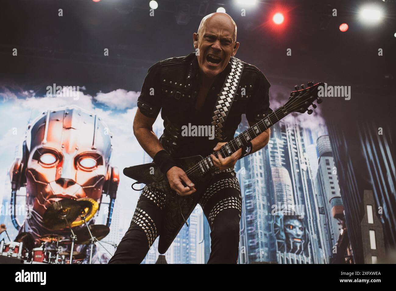 Die deutsche Heavy-Metal-Band ACCEPT trat beim dänischen Copenhell-Festival 2024 auf. Anrede ...