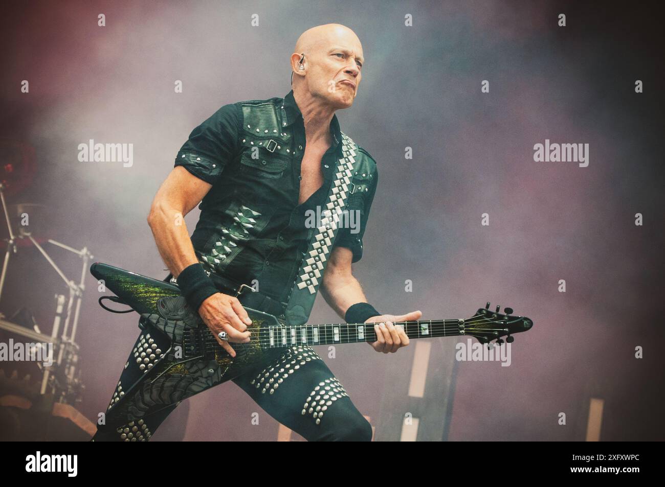 Die deutsche Heavy-Metal-Band ACCEPT trat beim dänischen Copenhell-Festival 2024 auf. Anrede ...