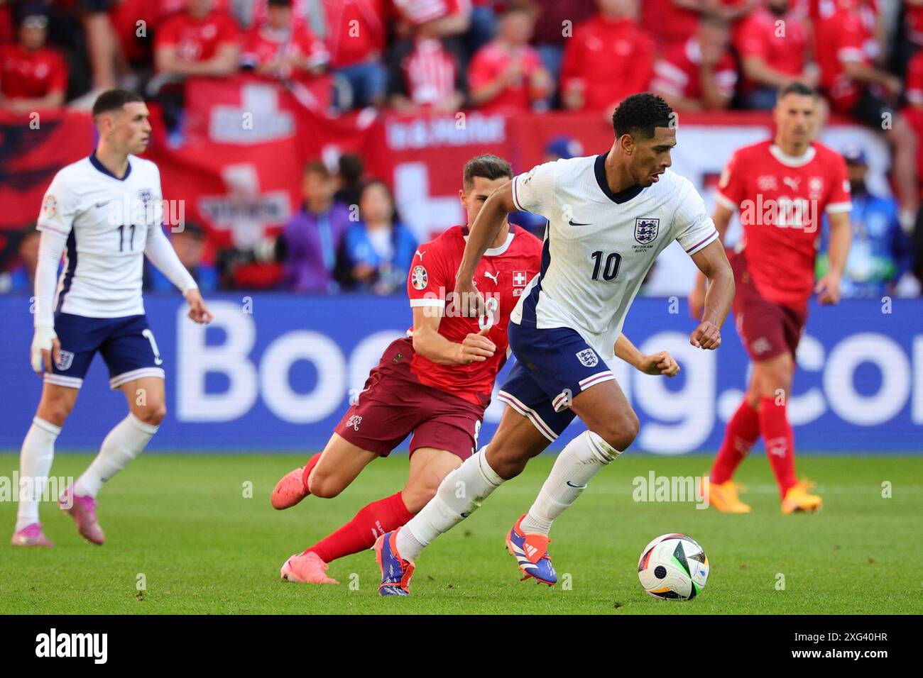 Düsseldorf, Deutschland. Juli 2024. Jude Bellingham (England) und Remo ...