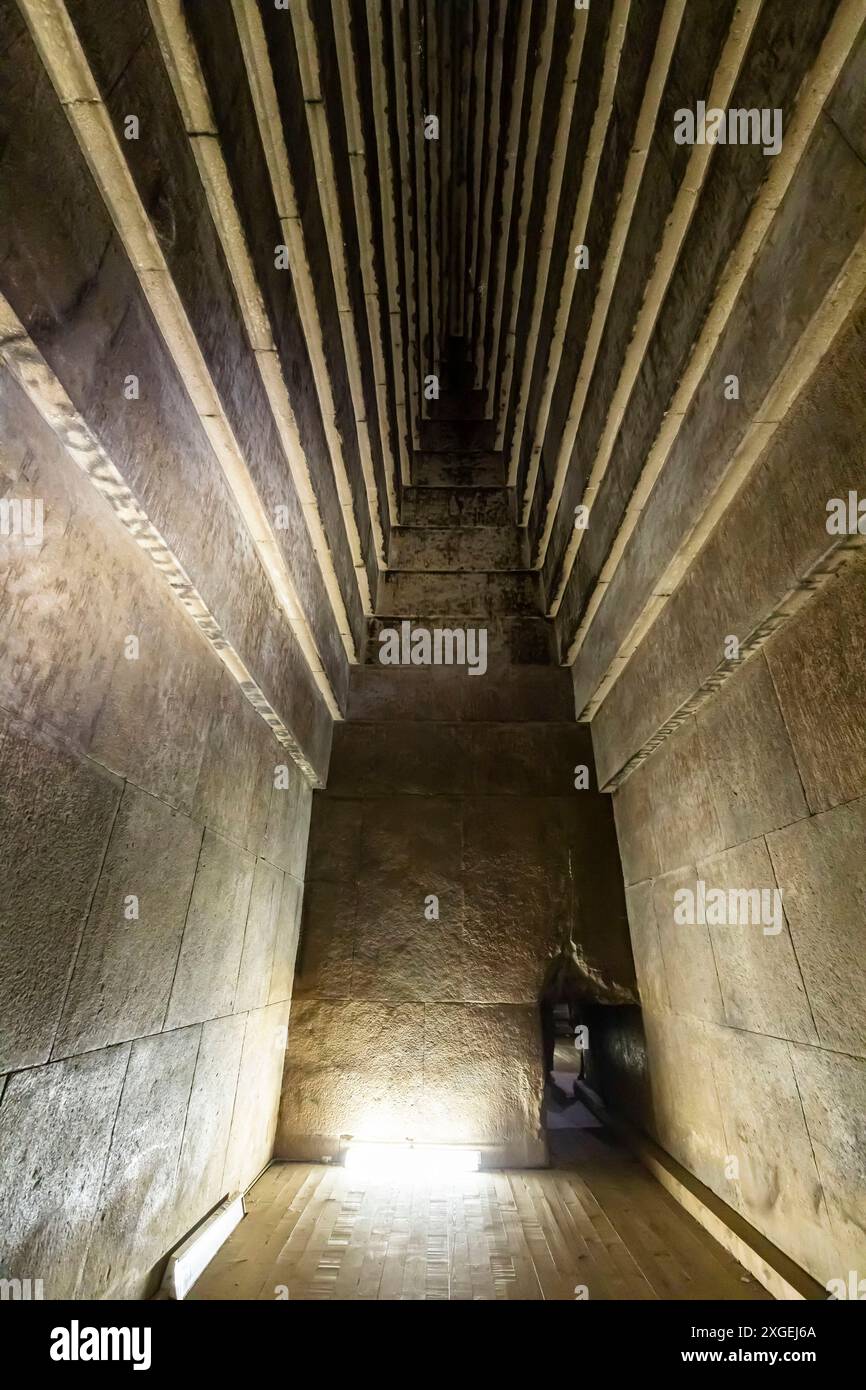 Pyramiden von gizeh im inneren -Fotos und -Bildmaterial in hoher Auflösung – Alamy