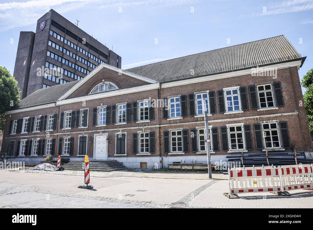 Stolberg, Deutschland. Juli 2024. Die alten (vorderen) und neuen ...