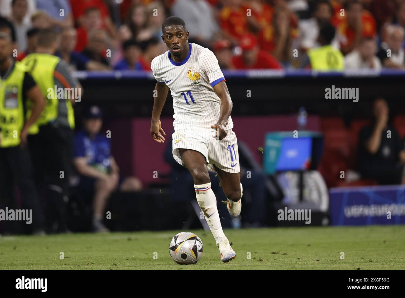 MÜNCHEN - Ousmane Dembele (Frankreich) beim Halbfinalspiel der UEFA ...