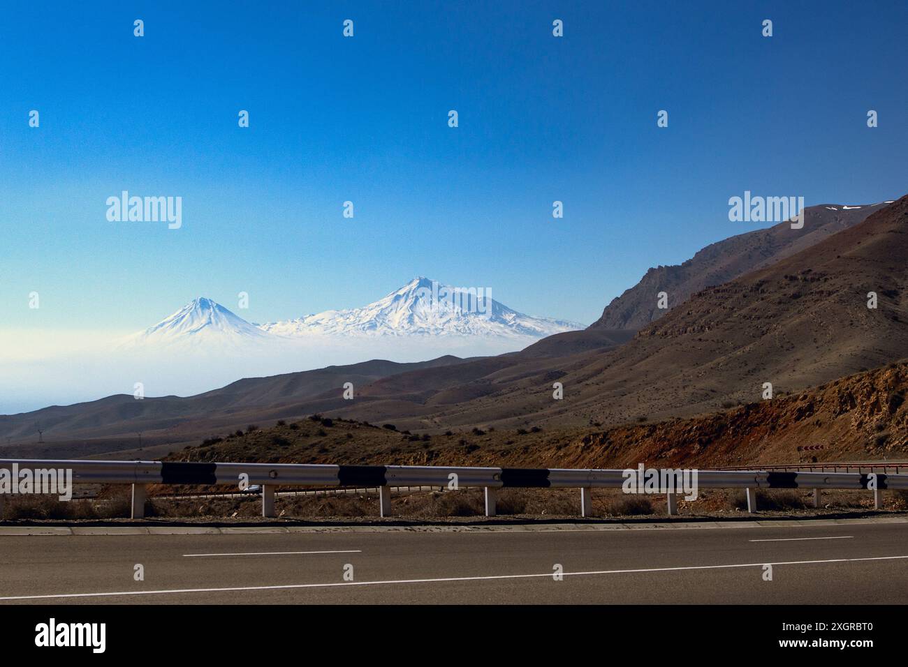 Berge von ararat -Fotos und -Bildmaterial in hoher Auflösung – Alamy