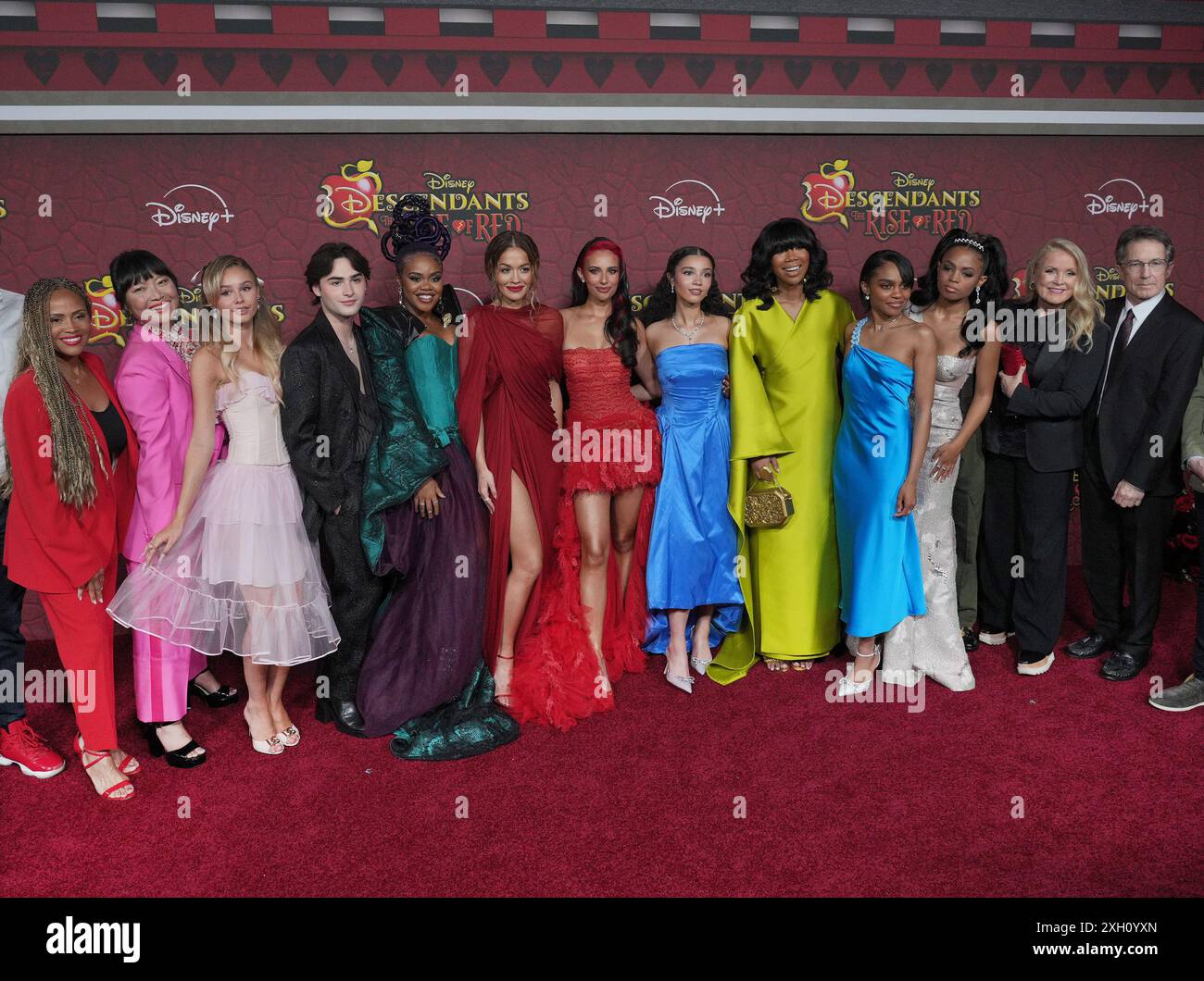 Descendants cast -Fotos und -Bildmaterial in hoher Auflösung – Alamy