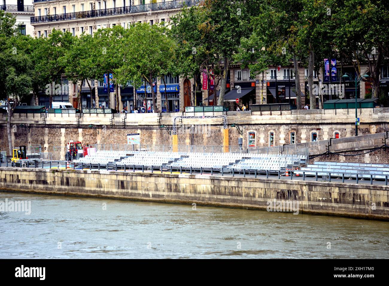 Illustration der Vorbereitungen und Baustellen zur Vorbereitung der ...