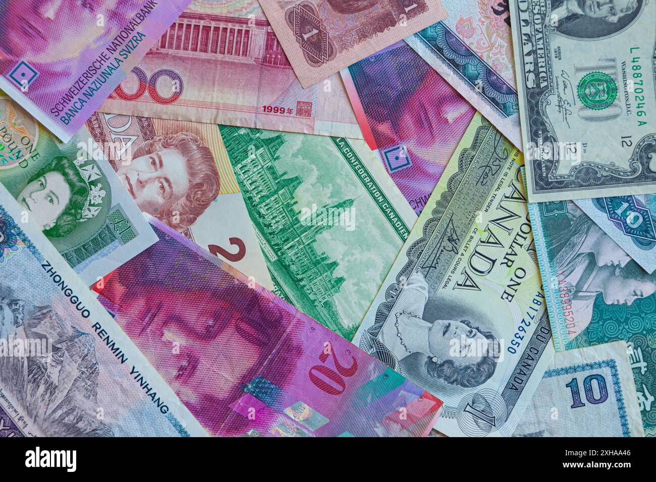 Masse ist bargeld -Fotos und -Bildmaterial in hoher Auflösung – Alamy