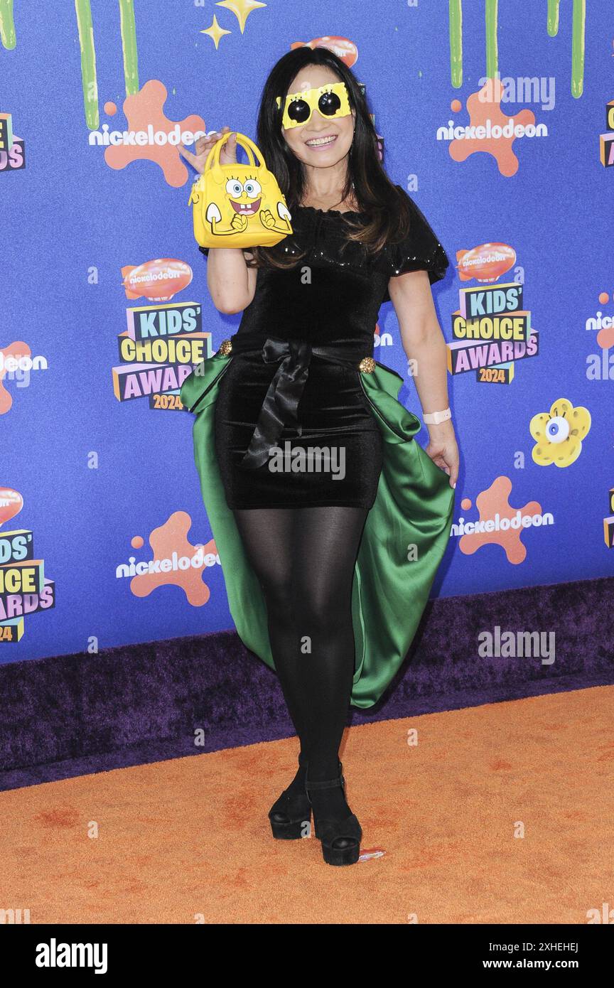 Jennifer Su bei Arrivals for Nickelodeon Kids Choice Awards 2024 ...