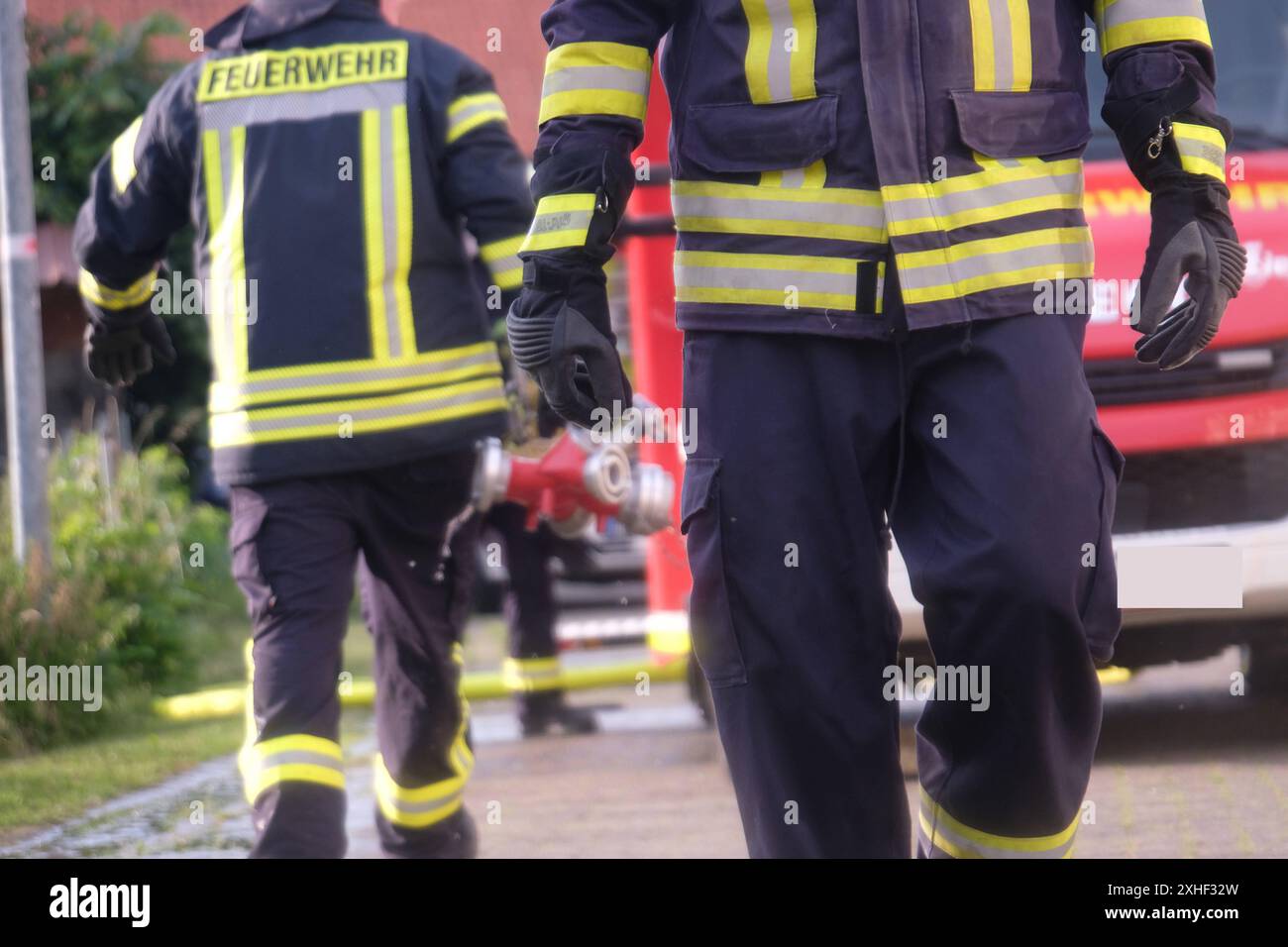 Feuerwehr-Blaulicht Feuerwehr in verschiedenen Bildern und Aktionen in ...