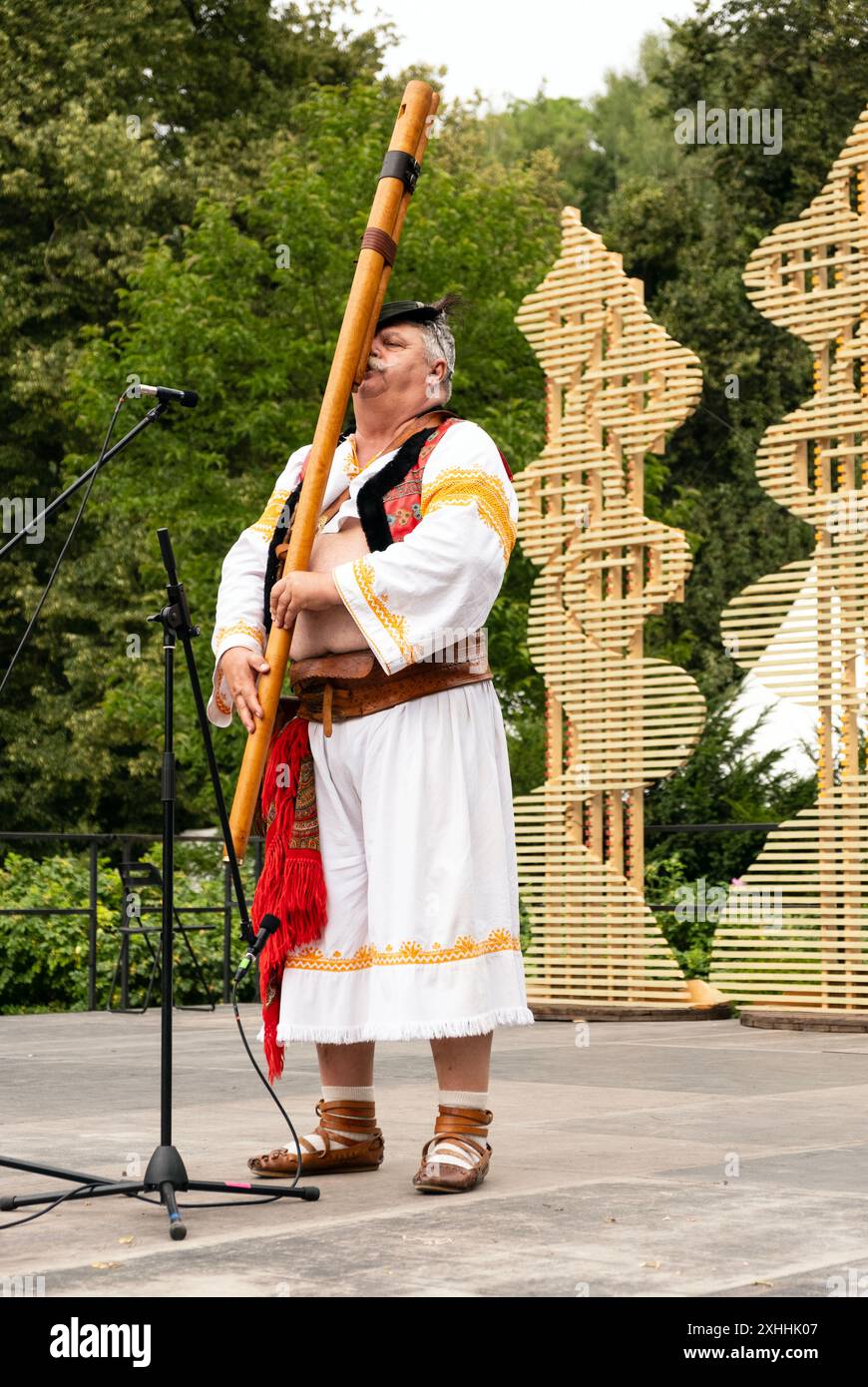 Slowakische tracht -Fotos und -Bildmaterial in hoher Auflösung – Alamy